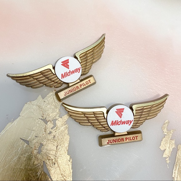 Vintage | Accessories | Vintage One Midway Airlines Flight Wing Pin ...